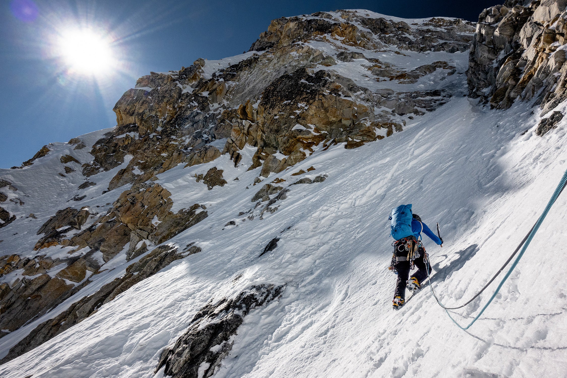A Partial Ascent of Mantok 0 - Patagonia Australia