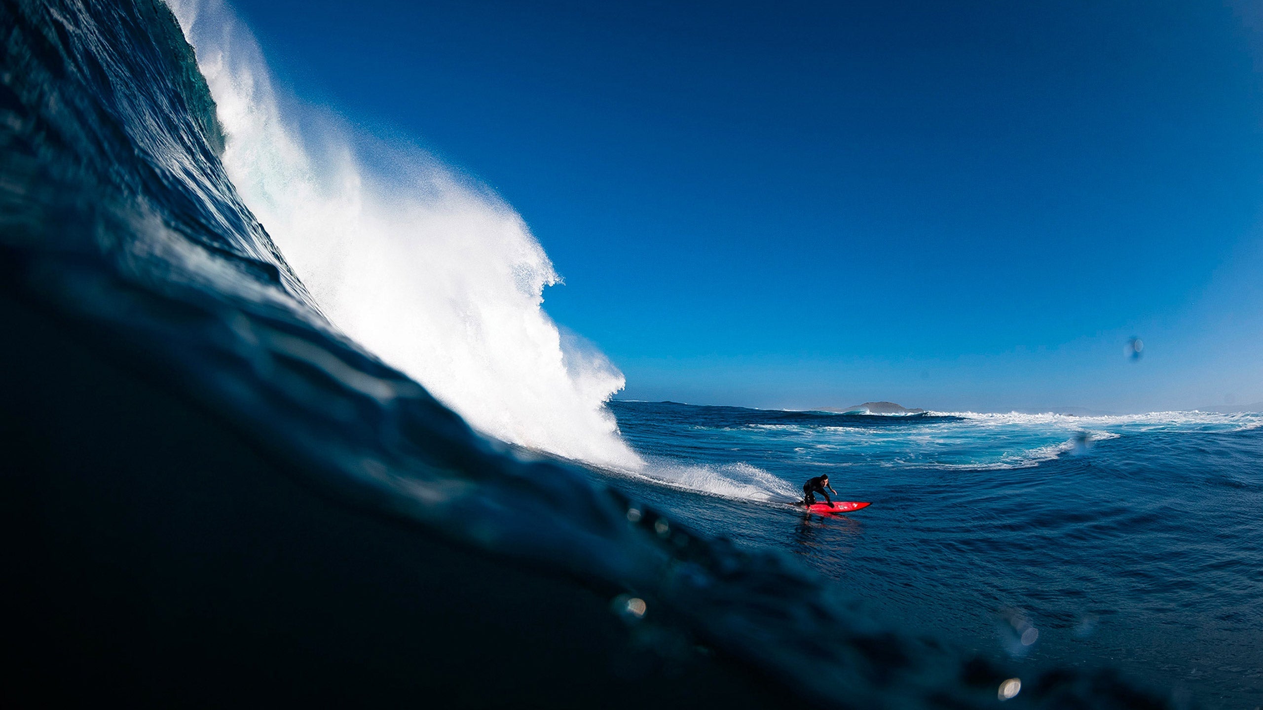 The Big-Wave Safety Paradox - Patagonia Australia