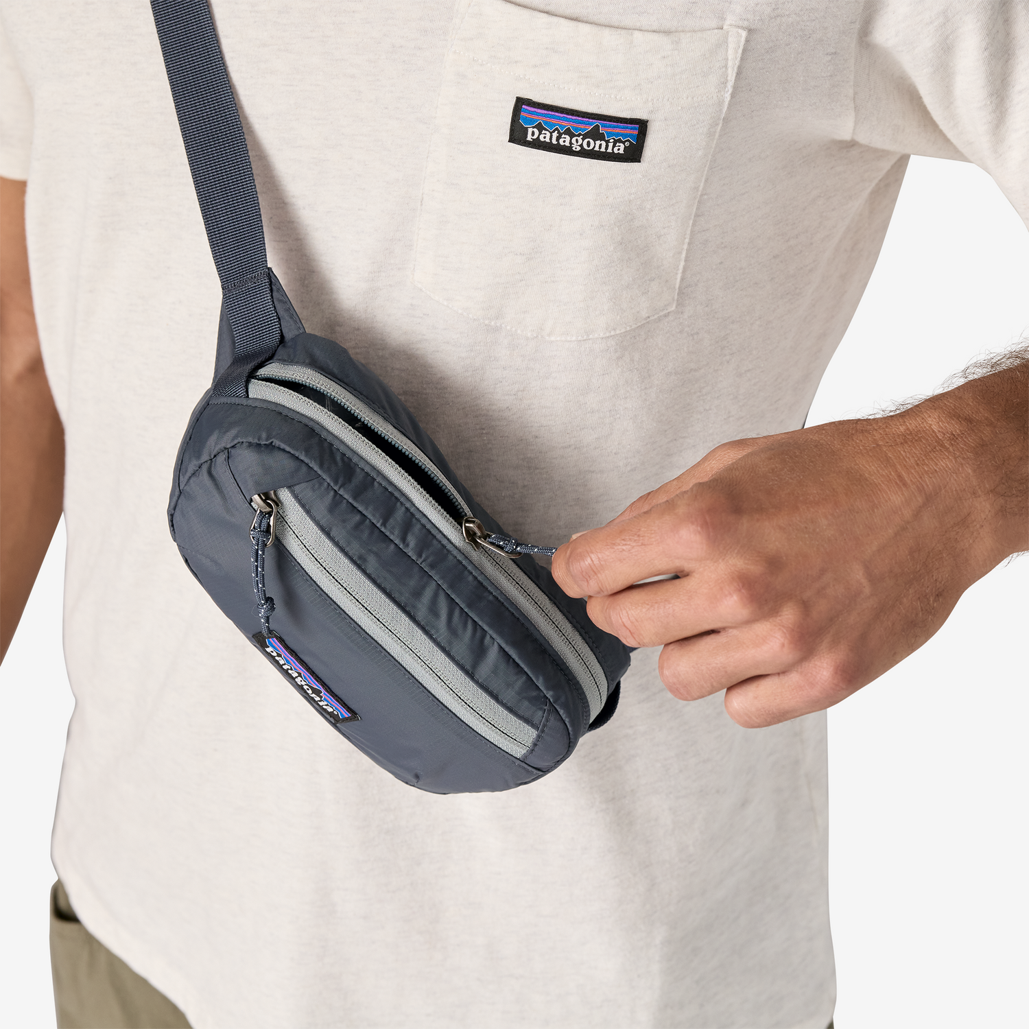 Terravia Mini Hip Pack 1L - Patagonia Australia