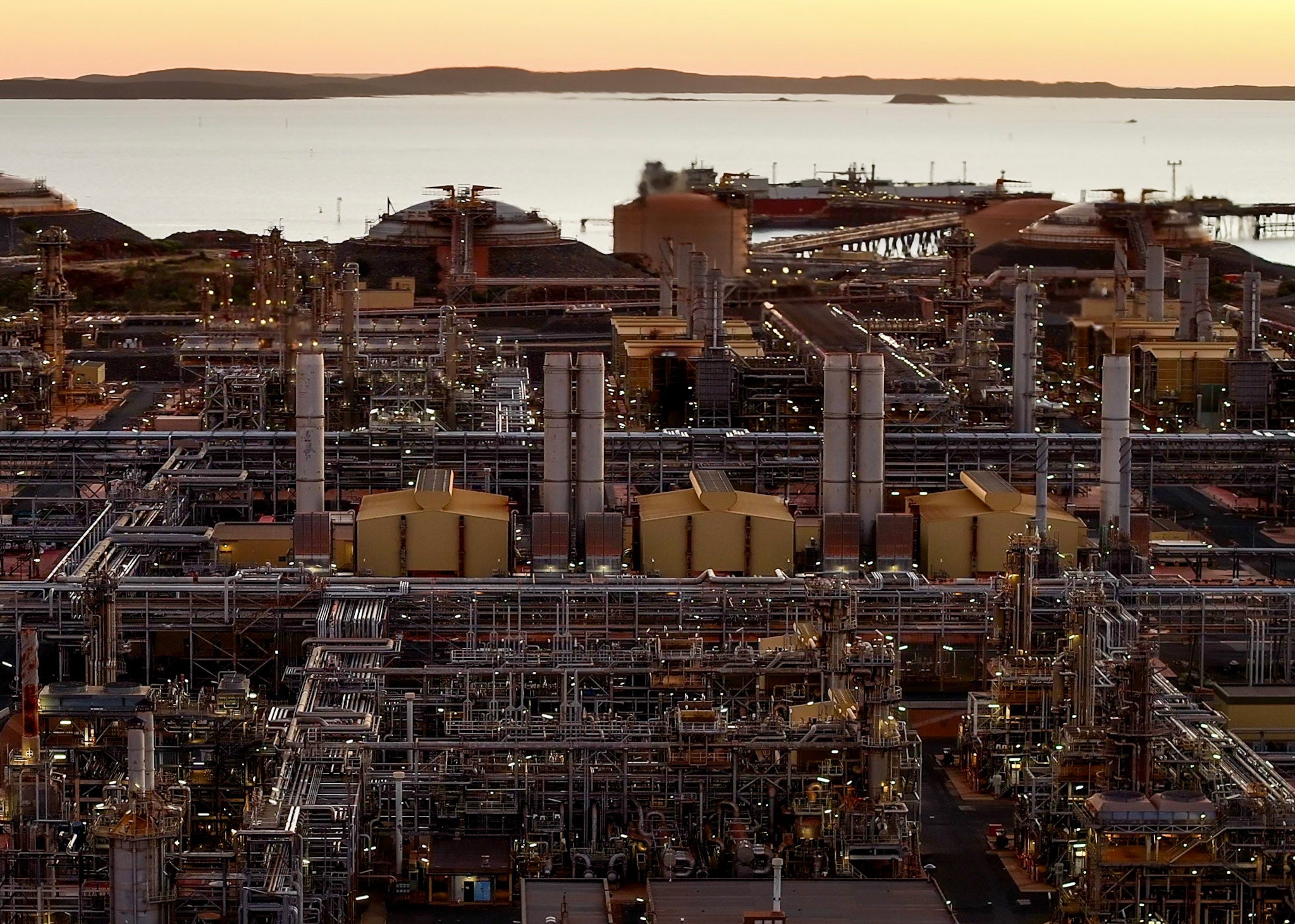 The Burrup Hub: Big Gas in a Big Land - Patagonia Australia